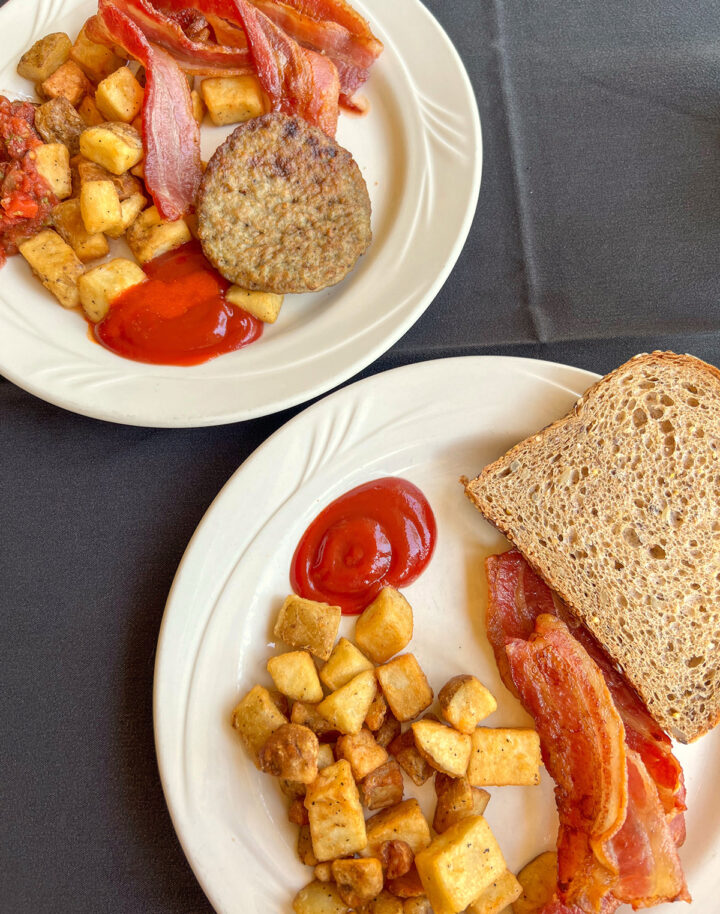 Tanglewood Resort on Lake Texoma Review (Rooms, Food, What to Do)