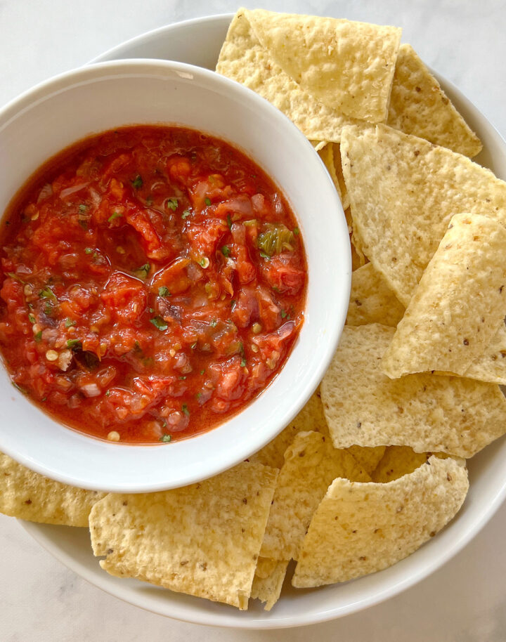Easy Smoked Salsa Recipe - The Urben Life